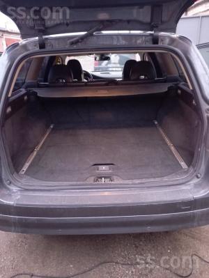 Pelēks Volvo V70 2009 Rīga, ar dzinēja tilpumu 2.40 L un nobraukumu 544 tūkst. km par 2700 €, foto 10 vietnē AUTOMOTO.COM.LV