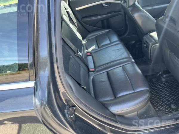 Pelēks Volvo V70 2009 Liepāja, ar dzinēja tilpumu 2.00 L un nobraukumu 314 tūkst. km par 2800 €, foto 6 vietnē AUTOMOTO.COM.LV