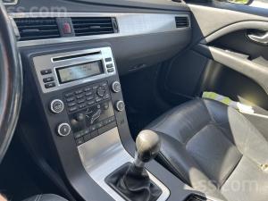 Pelēks Volvo V70 2009 Liepāja, ar dzinēja tilpumu 2.00 L un nobraukumu 314 tūkst. km par 2800 €, foto 11 vietnē AUTOMOTO.COM.LV