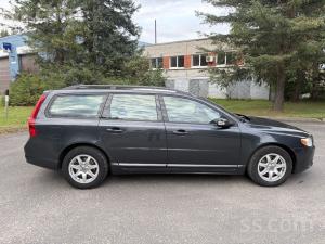 Grey Volvo V70 2009 in Ogre, with an engine capacity of 2.40 L and mileage of 0 thousand km for 5050 €, photo 8 on AUTOMOTO.COM.LV