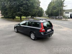 Grey Volvo V70 2009 in Ogre, with an engine capacity of 2.40 L and mileage of 0 thousand km for 5050 €, photo 36 on AUTOMOTO.COM.LV