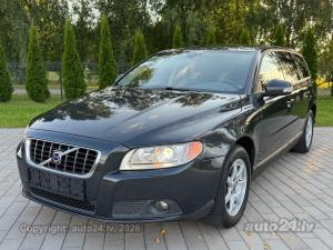 Pelēks Volvo V70 2009 Tartu, ar dzinēja tilpumu 2.40 L un nobraukumu 235 tūkst. km par 5990 €, foto  vietnē AUTOMOTO.COM.LV