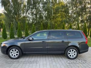 Pelēks Volvo V70 2009 Tartu, ar dzinēja tilpumu 2.40 L un nobraukumu 235 tūkst. km par 5990 €, foto 12 vietnē AUTOMOTO.COM.LV