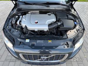 Pelēks Volvo V70 2009 Tartu, ar dzinēja tilpumu 2.40 L un nobraukumu 235 tūkst. km par 5990 €, foto 16 vietnē AUTOMOTO.COM.LV