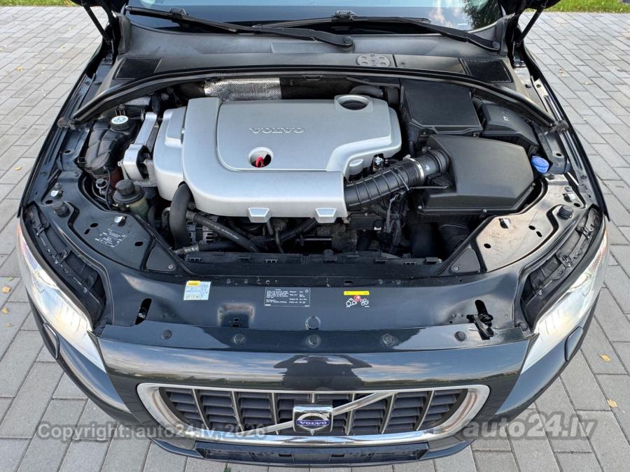 Pelēks Volvo V70 2009 Tartu, ar dzinēja tilpumu 2.40 L un nobraukumu 235 tūkst. km par 5990 €, foto 16 vietnē AUTOMOTO.COM.LV