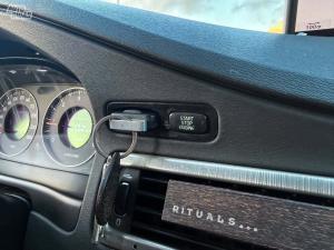 Pelēks Volvo V70 2009 Viļņa, ar dzinēja tilpumu 2.00 L un nobraukumu 418 tūkst. km par 2900 €, foto 18 vietnē AUTOMOTO.COM.LV