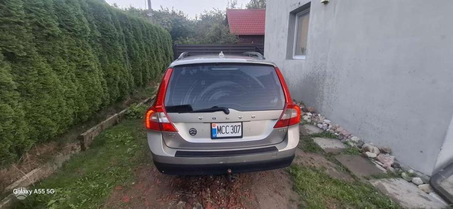 Pelēks Volvo V70 2009 Viļņa, ar dzinēja tilpumu 2.00 L un nobraukumu 303 tūkst. km par 2000 €, foto 7 vietnē AUTOMOTO.COM.LV