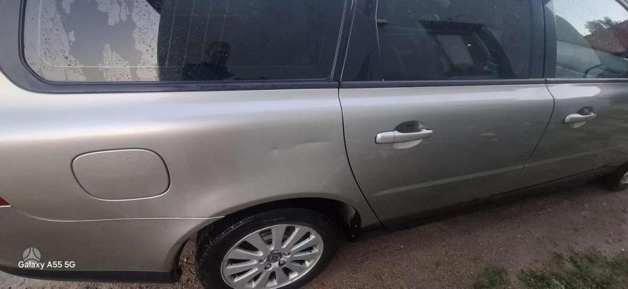 Pelēks Volvo V70 2009 Viļņa, ar dzinēja tilpumu 2.00 L un nobraukumu 303 tūkst. km par 2000 €, foto 10 vietnē AUTOMOTO.COM.LV
