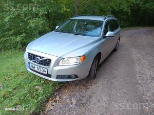 Pelēks Volvo V70 2009 Tukums, ar dzinēja tilpumu 2.40 L un nobraukumu 319 tūkst. km par 4200 €, foto 4 vietnē AUTOMOTO.COM.LV
