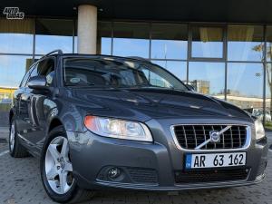 Grey Volvo V70 2009 in Kaunas, with an engine capacity of 2.40 L and mileage of 315 thousand km for 3950 €, photo  on AUTOMOTO.COM.LV