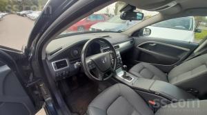 Grey Volvo V70 2009 in Riga, with an engine capacity of 2.40 L and mileage of 282 thousand km for 4700 €, photo 15 on AUTOMOTO.COM.LV