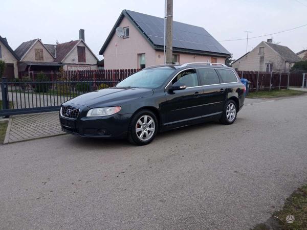 Pelēks Volvo V70 2010 Marijampole, ar dzinēja tilpumu 1.56 L un nobraukumu 264 tūkst. km par 4950 €, foto 8 vietnē AUTOMOTO.COM.LV