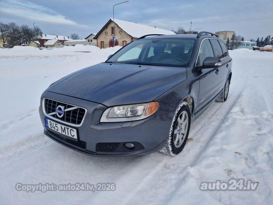 Pelēks Volvo V70 2010 Paide, ar dzinēja tilpumu 2.00 L un nobraukumu 273 tūkst. km par 5650 €, foto 1 vietnē AUTOMOTO.COM.LV