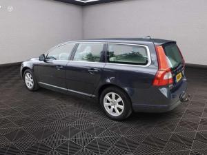 Pelēks Volvo V70 2010 Jonava, ar dzinēja tilpumu 2.00 L un nobraukumu 304 tūkst. km par 3650 €, foto 3 vietnē AUTOMOTO.COM.LV