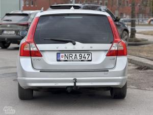 Pelēks Volvo V70 2010 Viļņa, ar dzinēja tilpumu 2.00 L un nobraukumu 306 tūkst. km par 5500 €, foto 5 vietnē AUTOMOTO.COM.LV