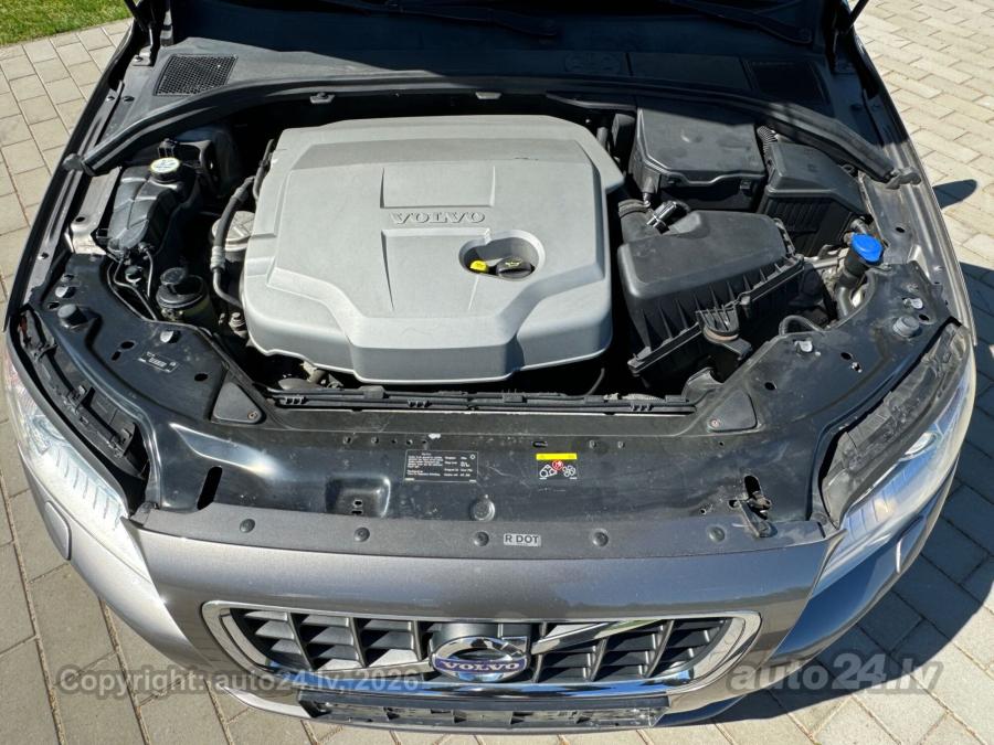 Grey Volvo V70 2010 in Tartu, with an engine capacity of 2.00 L and mileage of 233 thousand km for 6190 €, photo 15 on AUTOMOTO.COM.LV