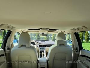 Grey Volvo V70 2010 in Tartu, with an engine capacity of 2.00 L and mileage of 233 thousand km for 6190 €, photo 24 on AUTOMOTO.COM.LV
