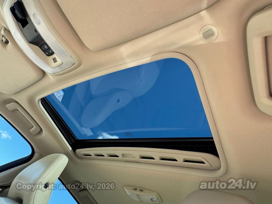 Grey Volvo V70 2010 in Tartu, with an engine capacity of 2.00 L and mileage of 233 thousand km for 6190 €, photo 26 on AUTOMOTO.COM.LV