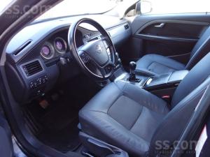 Pelēks Volvo V70 2010 Rīga, ar dzinēja tilpumu 2.40 L un nobraukumu 297 tūkst. km par 3650 €, foto 7 vietnē AUTOMOTO.COM.LV