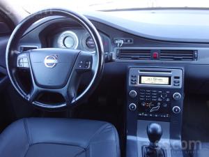 Pelēks Volvo V70 2010 Rīga, ar dzinēja tilpumu 2.40 L un nobraukumu 297 tūkst. km par 3650 €, foto 10 vietnē AUTOMOTO.COM.LV