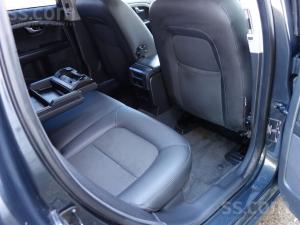 Pelēks Volvo V70 2010 Rīga, ar dzinēja tilpumu 2.40 L un nobraukumu 297 tūkst. km par 3650 €, foto 19 vietnē AUTOMOTO.COM.LV