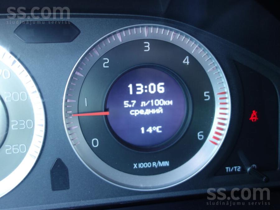 Pelēks Volvo V70 2010 Rīga, ar dzinēja tilpumu 2.40 L un nobraukumu 297 tūkst. km par 3650 €, foto 20 vietnē AUTOMOTO.COM.LV