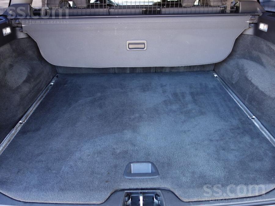 Pelēks Volvo V70 2010 Rīga, ar dzinēja tilpumu 2.40 L un nobraukumu 297 tūkst. km par 3650 €, foto 26 vietnē AUTOMOTO.COM.LV