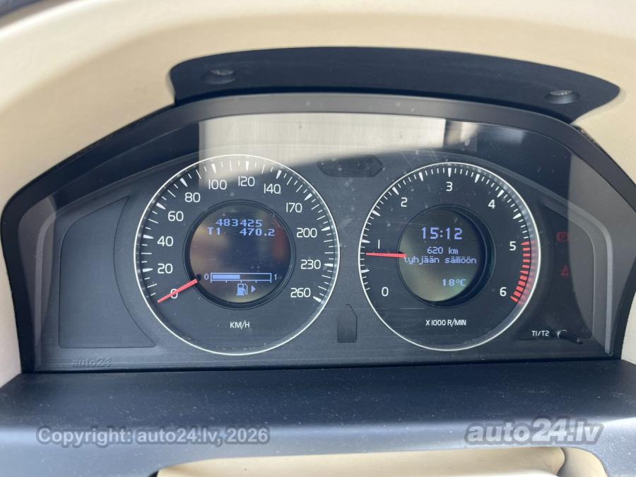 Серый Вольво В70 2010 в Таллин, объемом двигателя 1.60 л и пробегом 483 тыс. км за 2799 €, фото 13 на AUTOMOTO.COM.LV