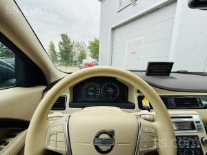 Pelēks Volvo V70 2010 Rīga, ar dzinēja tilpumu 1.60 L un nobraukumu 380 tūkst. km par 5200 €, foto 12 vietnē AUTOMOTO.COM.LV