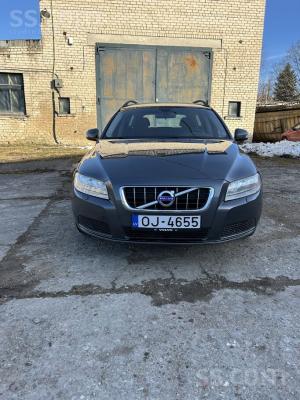 Pelēks Volvo V70 2010 Talsi, ar dzinēja tilpumu 1.60 L un nobraukumu 234 tūkst. km par 4350 €, foto 3 vietnē AUTOMOTO.COM.LV