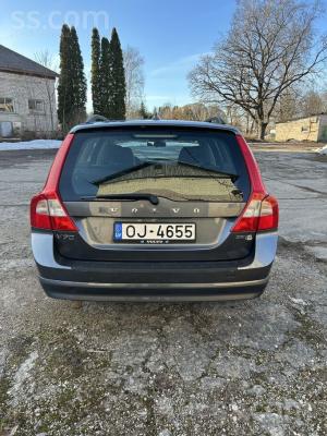Pelēks Volvo V70 2010 Talsi, ar dzinēja tilpumu 1.60 L un nobraukumu 234 tūkst. km par 4350 €, foto 7 vietnē AUTOMOTO.COM.LV