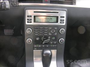 Grey Volvo V70 2010 in Riga, with an engine capacity of 2.40 L and mileage of 0 thousand km for 4750 €, photo 15 on AUTOMOTO.COM.LV