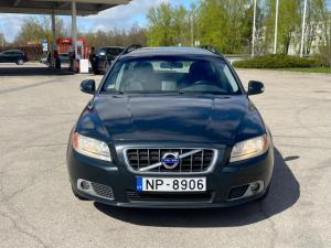 Pelēks Volvo V70 2010 Rīga, ar dzinēja tilpumu 1.60 L un nobraukumu 0 tūkst. km par 5900 €, foto 3 vietnē AUTOMOTO.COM.LV