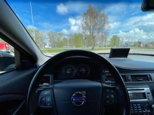 Pelēks Volvo V70 2010 Rīga, ar dzinēja tilpumu 1.60 L un nobraukumu 0 tūkst. km par 5900 €, foto 12 vietnē AUTOMOTO.COM.LV