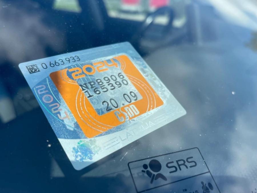 Pelēks Volvo V70 2010 Rīga, ar dzinēja tilpumu 1.60 L un nobraukumu 0 tūkst. km par 5900 €, foto 13 vietnē AUTOMOTO.COM.LV