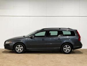Pelēks Volvo V70 2010 Jūrmala, ar dzinēja tilpumu 2.00 L un nobraukumu 380 tūkst. km par 5650 €, foto 15 vietnē AUTOMOTO.COM.LV