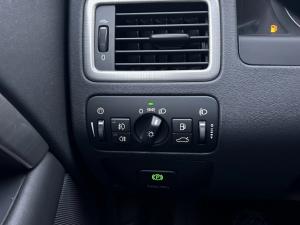 Pelēks Volvo V70 2010 Rīga, ar dzinēja tilpumu 1.60 L un nobraukumu 236 tūkst. km par 5550 €, foto 12 vietnē AUTOMOTO.COM.LV