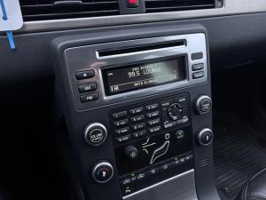 Pelēks Volvo V70 2010 Rīga, ar dzinēja tilpumu 1.60 L un nobraukumu 236 tūkst. km par 5550 €, foto 21 vietnē AUTOMOTO.COM.LV