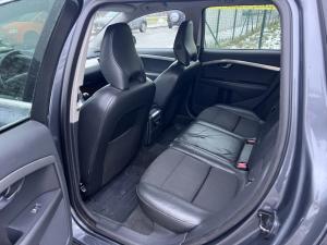 Pelēks Volvo V70 2010 Rīga, ar dzinēja tilpumu 1.60 L un nobraukumu 236 tūkst. km par 5550 €, foto 33 vietnē AUTOMOTO.COM.LV