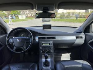 Pelēks Volvo V70 2010 Rīga, ar dzinēja tilpumu 1.60 L un nobraukumu 236 tūkst. km par 5550 €, foto 34 vietnē AUTOMOTO.COM.LV