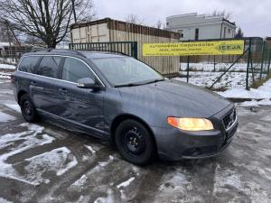 Pelēks Volvo V70 2010 Rīga, ar dzinēja tilpumu 1.60 L un nobraukumu 236 tūkst. km par 5550 €, foto 45 vietnē AUTOMOTO.COM.LV