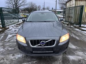 Pelēks Volvo V70 2010 Rīga, ar dzinēja tilpumu 1.60 L un nobraukumu 236 tūkst. km par 5550 €, foto 47 vietnē AUTOMOTO.COM.LV