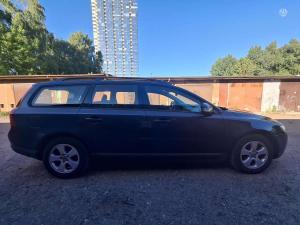 Pelēks Volvo V70 2010 Klaipėda, ar dzinēja tilpumu 2.00 L un nobraukumu 320 tūkst. km par 3000 €, foto 3 vietnē AUTOMOTO.COM.LV