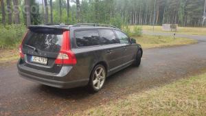 Grey Volvo V70 2010 in Riga, with an engine capacity of 2.40 L and mileage of 375 thousand km for 4200 €, photo 5 on AUTOMOTO.COM.LV