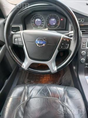 Pelēks Volvo V70 2010 Rīga, ar dzinēja tilpumu 2.40 L un nobraukumu 352 tūkst. km par 3750 €, foto 7 vietnē AUTOMOTO.COM.LV