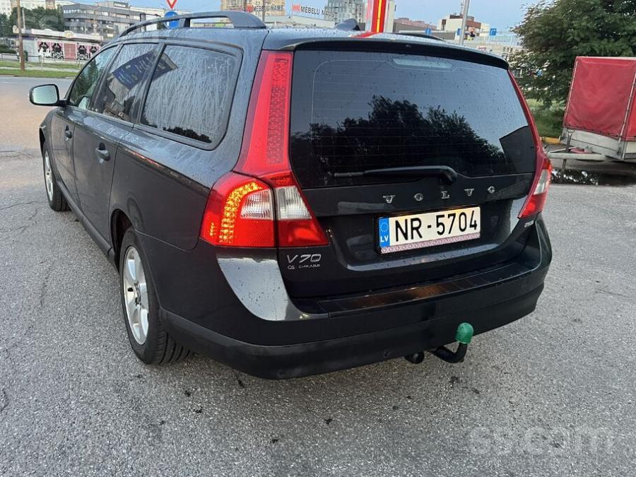 Pelēks Volvo V70 2010 Rīga, ar dzinēja tilpumu 2.00 L un nobraukumu 315 tūkst. km par 3250 €, foto 6 vietnē AUTOMOTO.COM.LV