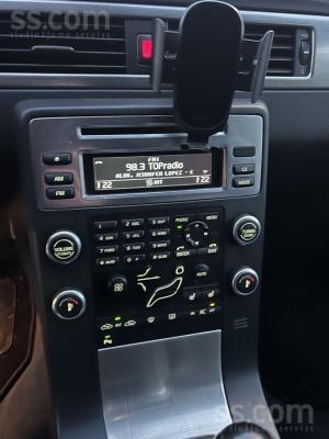 Pelēks Volvo V70 2010 Rīga, ar dzinēja tilpumu 2.00 L un nobraukumu 315 tūkst. km par 3250 €, foto 14 vietnē AUTOMOTO.COM.LV