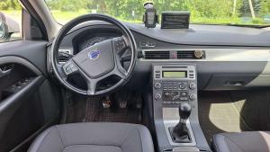 Grey Volvo V70 2010 in Plunge, with an engine capacity of 2.00 L and mileage of 257 thousand km for 3850 €, photo 9 on AUTOMOTO.COM.LV