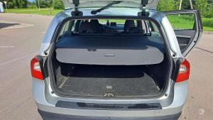 Grey Volvo V70 2010 in Plunge, with an engine capacity of 2.00 L and mileage of 257 thousand km for 3850 €, photo 11 on AUTOMOTO.COM.LV