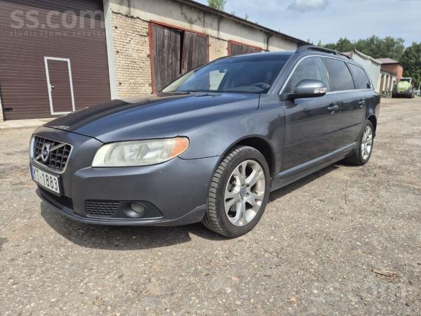 Pelēks Volvo V70 2010 Aizkraukle, ar dzinēja tilpumu 2.40 L un nobraukumu 460 tūkst. km par 2500 €, foto 5 vietnē AUTOMOTO.COM.LV